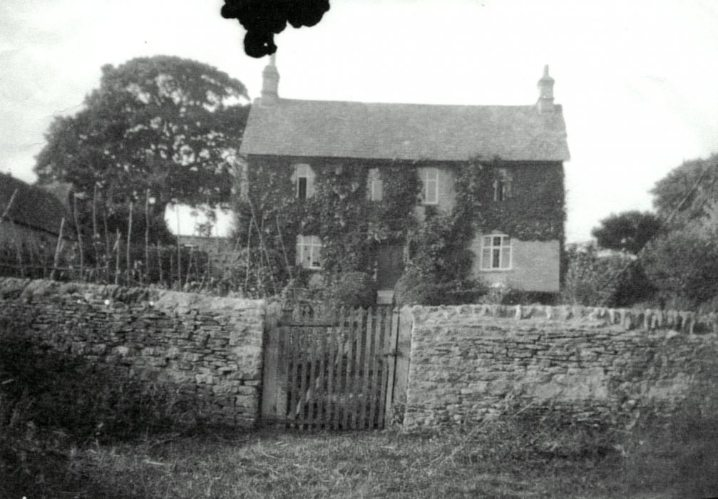 Wheatley - Village Archive - Ambrose Farm - old photos